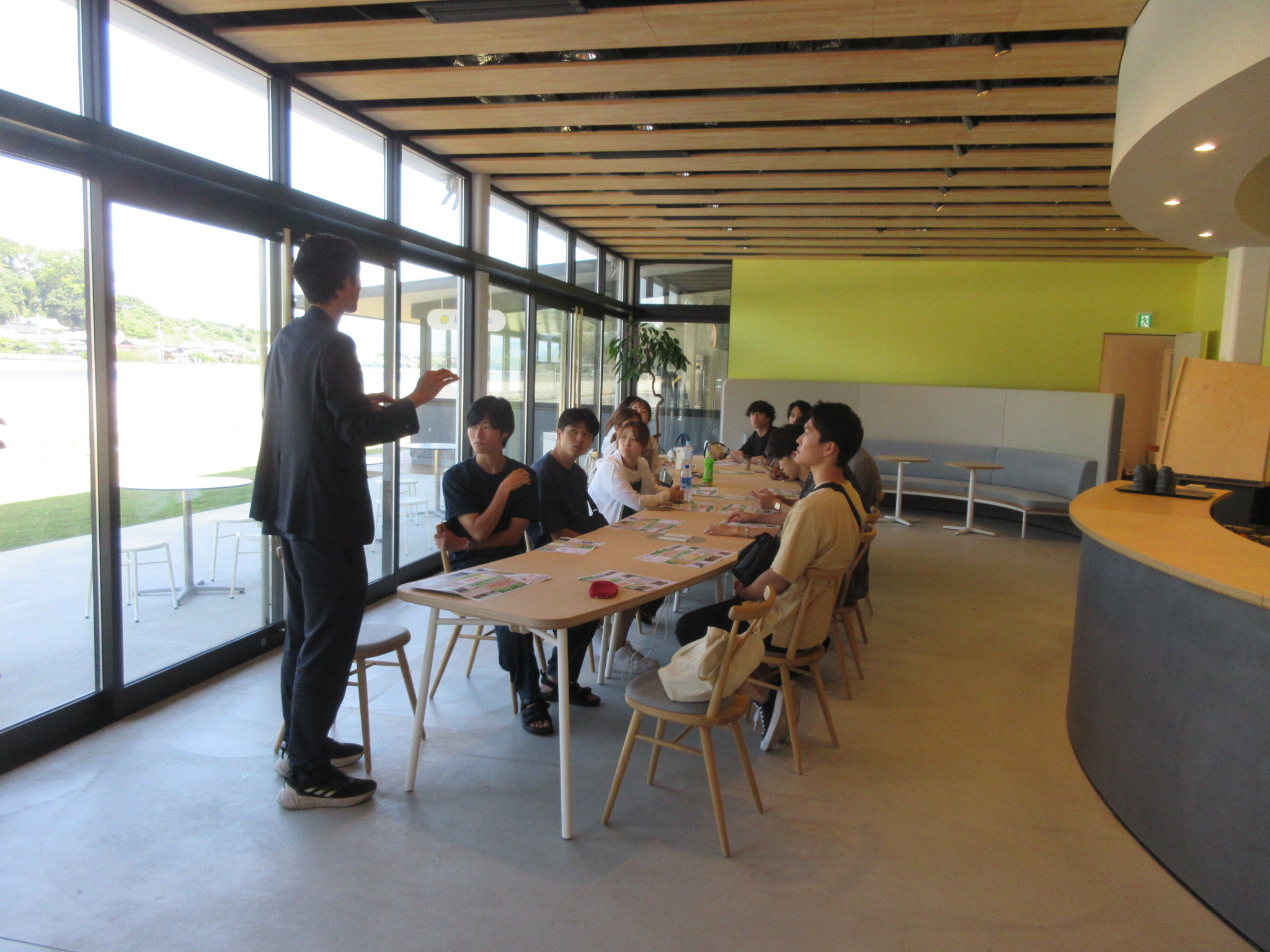 複合施設「BONAPOOL」の見学/ Tour of the “bonapool” complex facility. – 広島大学 角倉・石垣研究室
